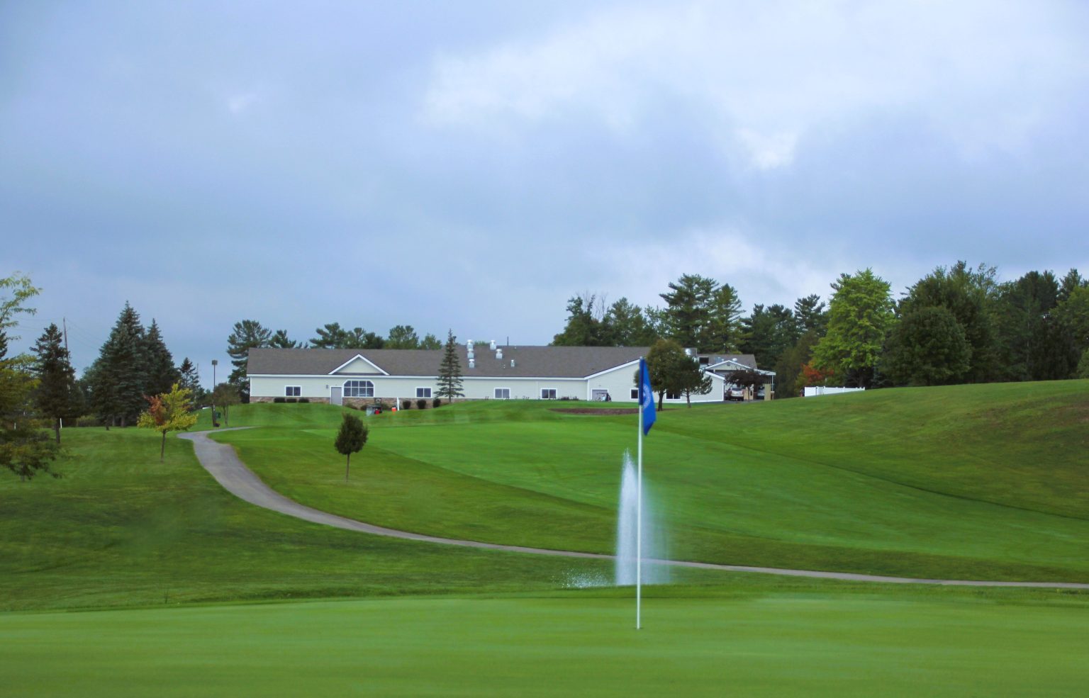 COURSE OF THE WEEK: Springfield Oaks Shines in Oakland County – Golf ...